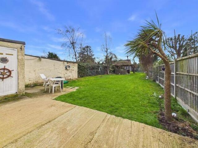 4 bedroom semi detached house for sale in Kings College Road, Ruislip, HA4