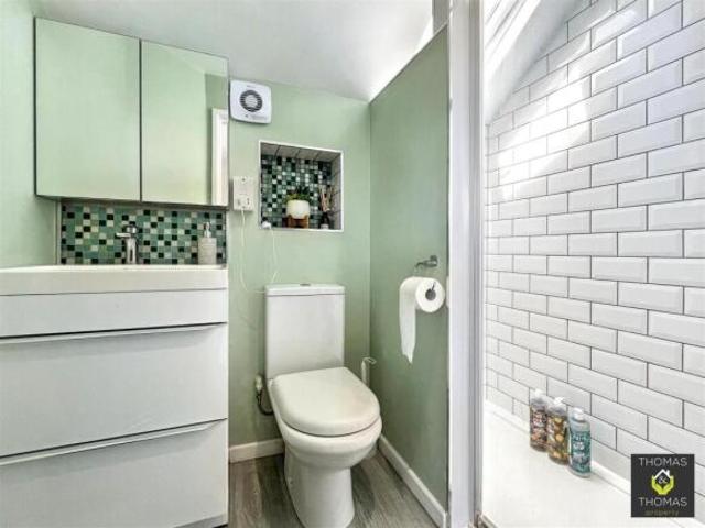 4 bedroom semi detached house for sale in Kingscroft Road, Hucclecote, GL3