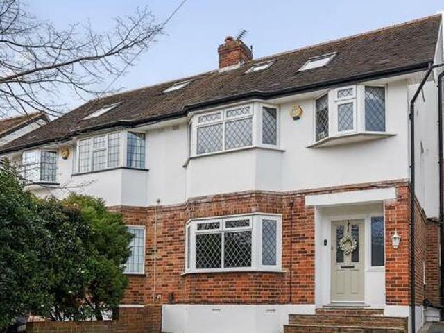 4 Bedroom Semi detached House For Sale In Kingston upon thames