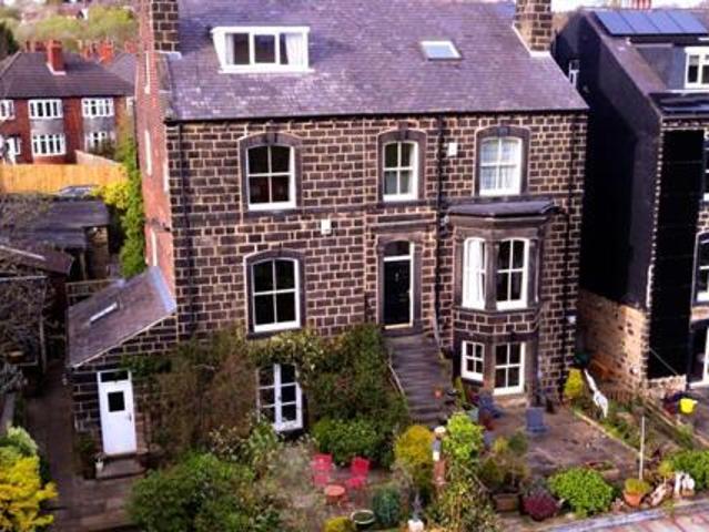 4 Bedroom Semi detached House For Sale In Kirkstall, Leeds