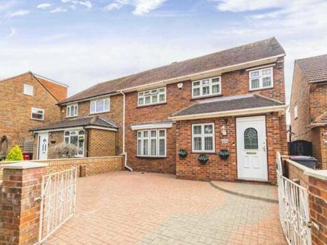 4 Bedroom Semi detached House For Sale In Langley