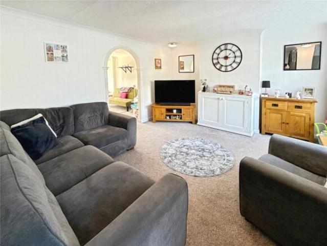 4 bedroom semi detached house for sale in Laburnum Close, North Hykeham, Lincoln, Lincolnshire, LN6