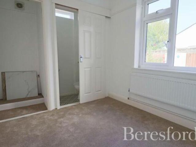 4 bedroom semi detached house for sale in Lady Lane, Chelmsford, CM2