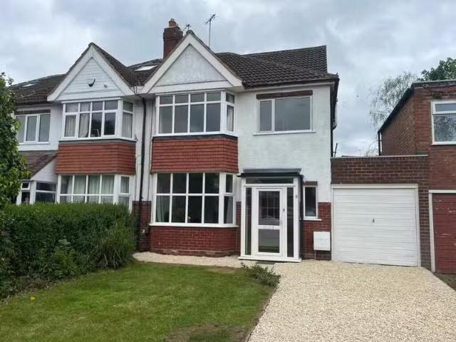 4 bedroom semi detached house for sale in Ladbrook Road, Solih.