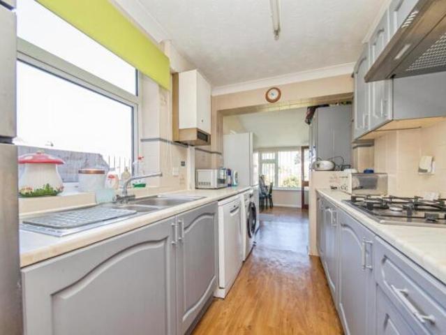 4 bedroom semi detached house for sale in Larchcroft Road, Ipswich, Suffolk, IP1