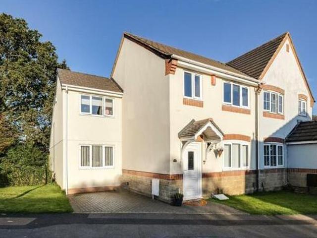 4 Bedroom Semi detached House For Sale In Latchbrook