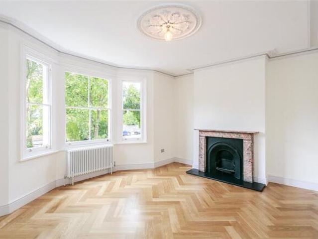 4 bedroom semi detached house for sale in Leckford Road, Central North Oxford, OX2