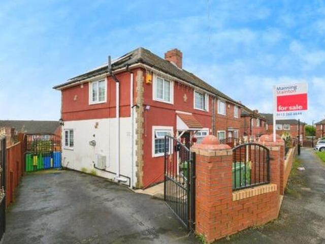 4 Bedroom Semi detached House For Sale In Leeds