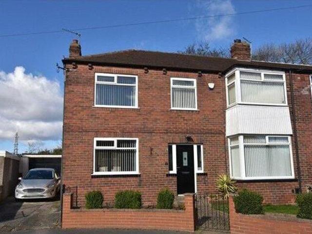 4 Bedroom Semi detached House For Sale In Leeds
