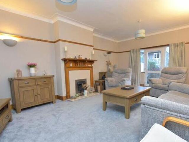 4 Bedroom Semi detached House For Sale In Leeds