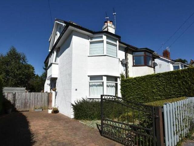 4 Bedroom Semi detached House For Sale In Leeds