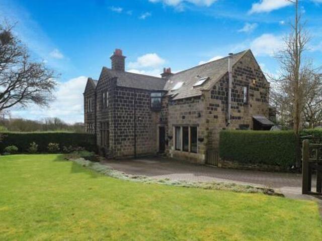 4 Bedroom Semi detached House For Sale In Leeds, West Yorkshire