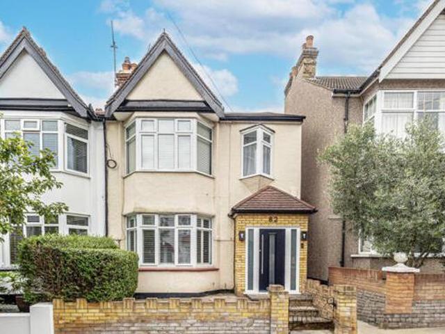 4 Bedroom Semi detached House For Sale In Leigh on sea