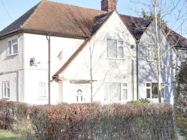 4 Bedroom Semi detached House For Sale In Letchworth Garden City, Hertfordshire