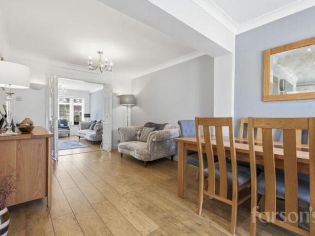 4 bedroom semi detached house for sale in Lime Grove, Doddinghurst, CM15