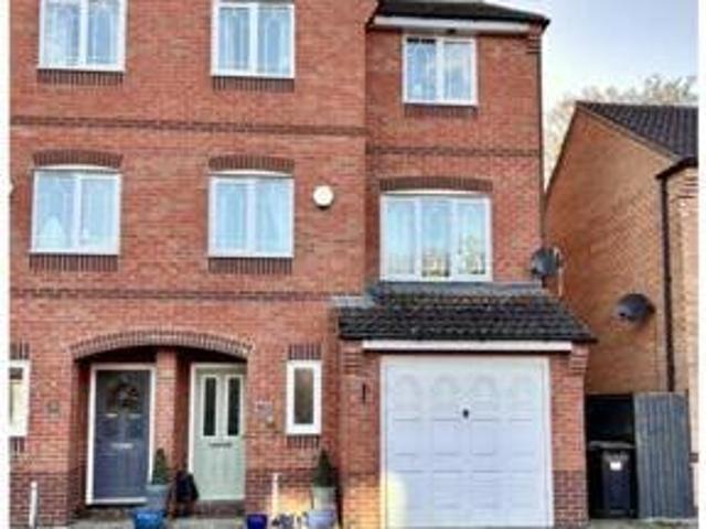 4 Bedroom Semi detached House For Sale In Lincoln