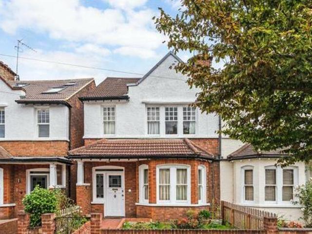 4 Bedroom Semi detached House For Sale In London