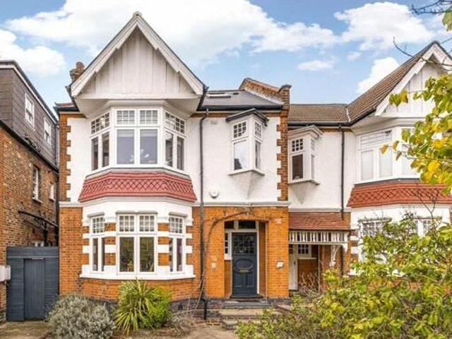 4 Bedroom Semi detached House For Sale In London