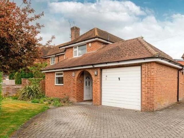 4 Bedroom Semi detached House For Sale In Loudwater