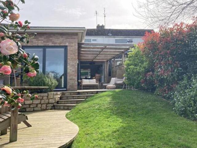 4 Bedroom Semi detached House For Sale In Lower Almondsbury