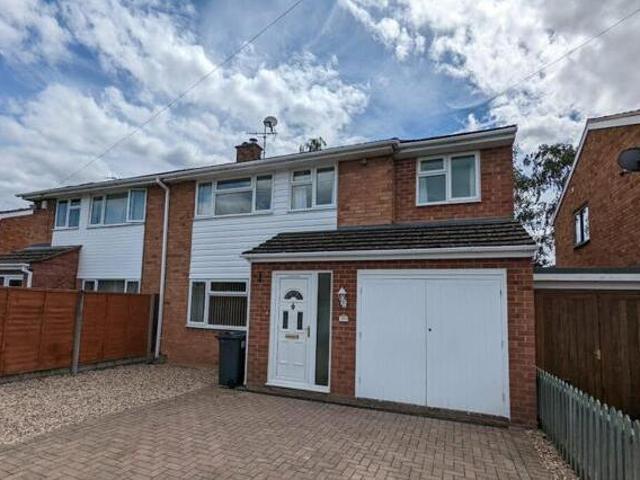 4 Bedroom Semi detached House For Sale In Lower Broadheath, Worcester