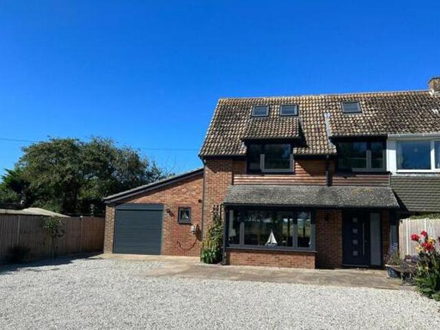 4 Bedroom Semi detached House For Sale In Lymington, Hampshire