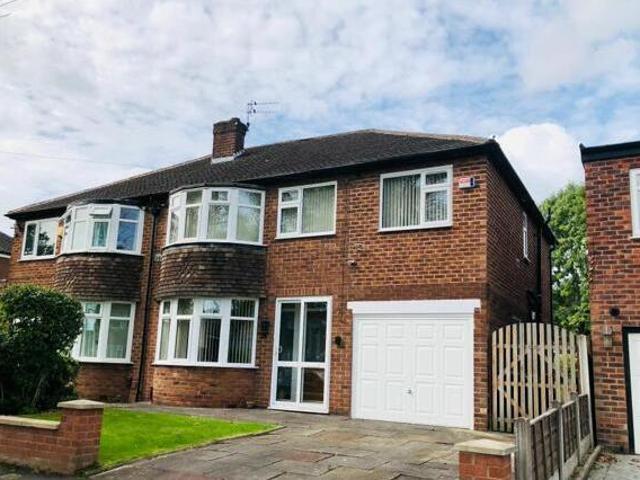 4 Bedroom Semi detached House For Sale In Manchester