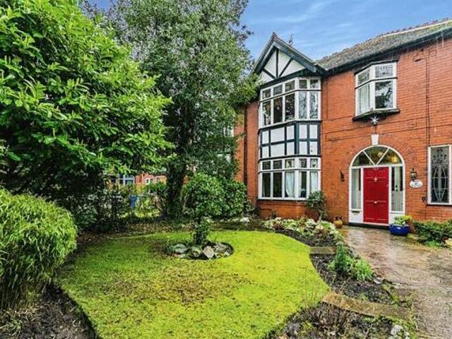 4 Bedroom Semi detached House For Sale In Manchester