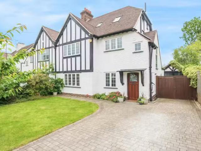 4 bedroom semi detached house for sale in Manor Way, Petts Woo.