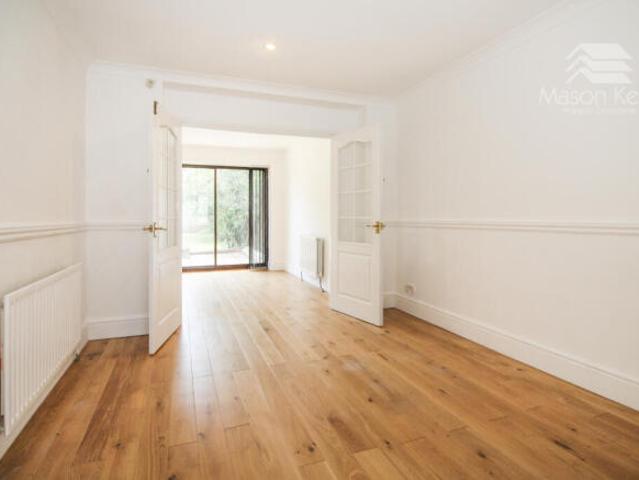 4 bedroom semi detached house for sale in Manor Road, Bletchley, Milton Keynes, MK2
