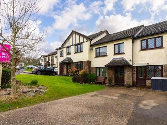 4 Bedroom Semi detached House For Sale In Manor Road