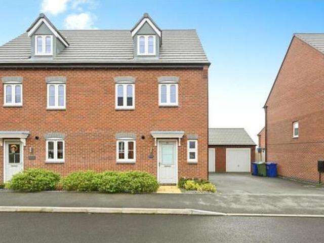 4 Bedroom Semi detached House For Sale In Mansfield, Nottinghamshire