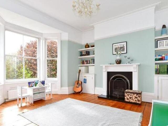 4 Bedroom Semi detached House For Sale In Maidstone