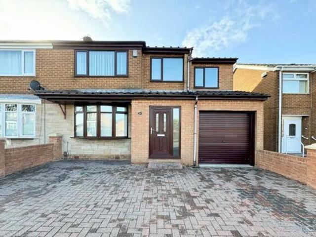 4 Bedroom Semi detached House For Sale In Marton in cleveland