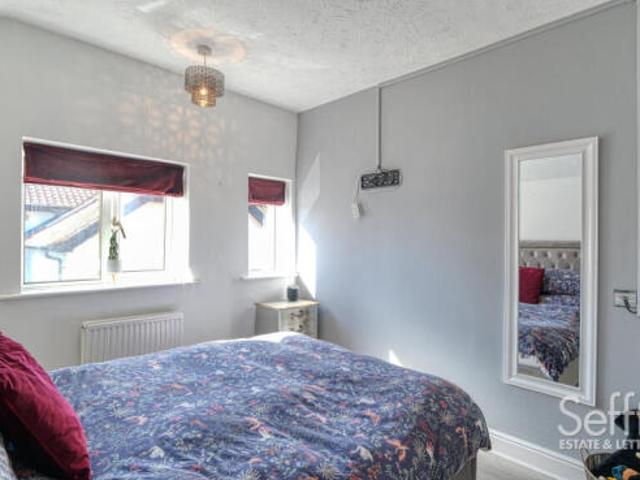 4 bedroom semi detached house for sale in Margetson Avenue, Norwich, Norfolk, NR7