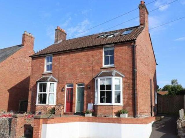 4 Bedroom Semi detached House For Sale In Marlborough