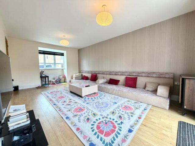 4 bedroom semi detached house for sale in Marley Hill, Broughton, Milton Keynes, MK10