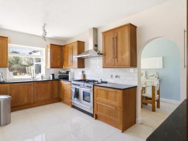 4 bedroom semi detached house for sale in Mayflower Road, Park Street, St. Albans, Hertfordshire, AL2