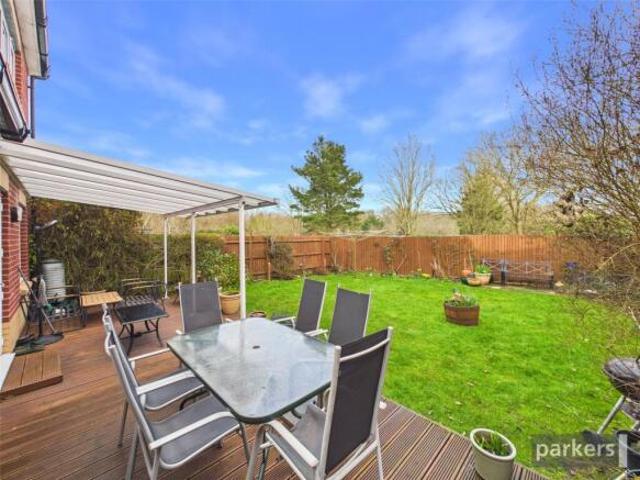 4 bedroom semi detached house for sale in Mays Close, Earley, Reading, RG6