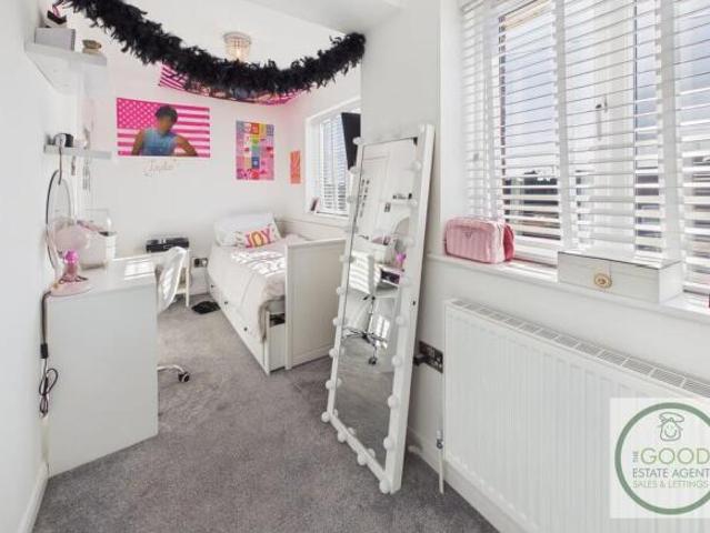 4 bedroom semi detached house for sale in Mayswood Road, Sunderland SR6 9JA, SR6