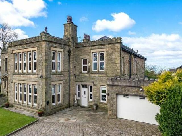 4 Bedroom Semi detached House For Sale In Mellor Brow, Mellor