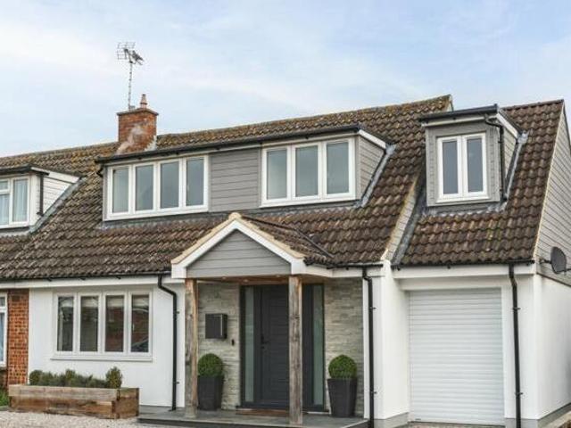 4 Bedroom Semi detached House For Sale In Meppershall, Shefford