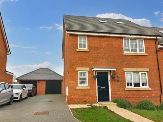 4 Bedroom Semi detached House For Sale In Meppershall, Shefford