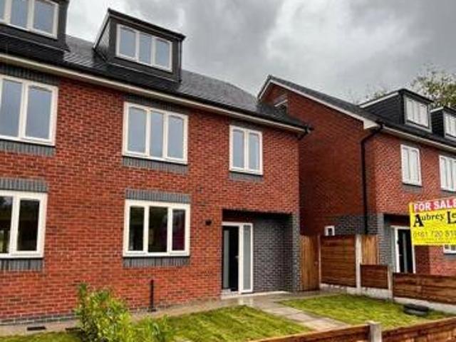 4 Bedroom Semi detached House For Sale In Middleton
