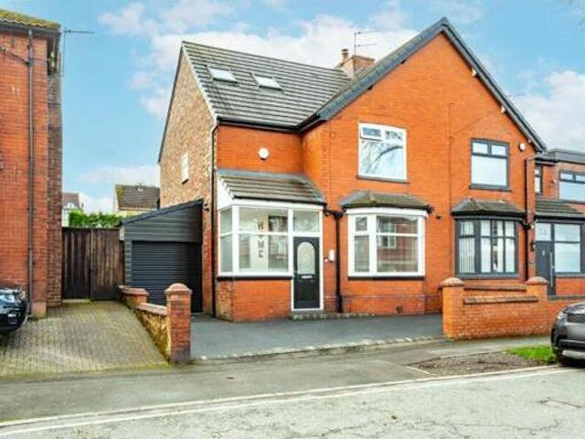 4 Bedroom Semi detached House For Sale In Middleton, Manchester