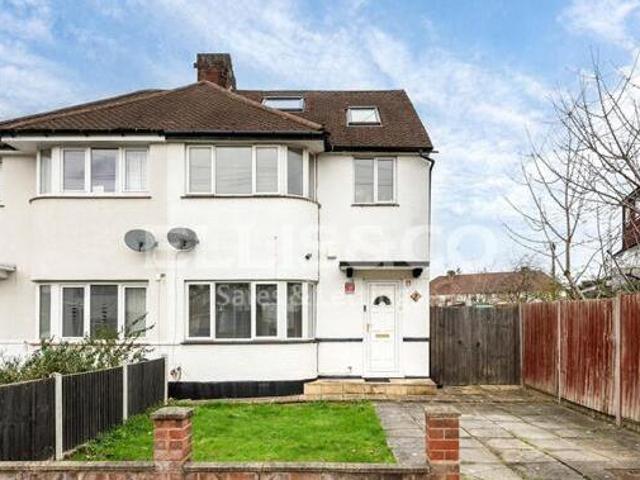4 Bedroom Semi detached House For Sale In Mill Hill, London