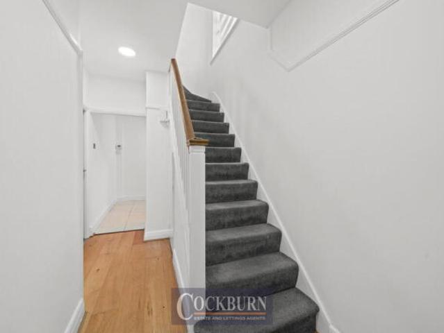 4 bedroom semi detached house for sale in Molescroft, New Eltham, SE9