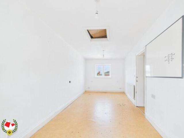 4 bedroom semi detached house for sale in Morpeth Street, Gloucester, GL1