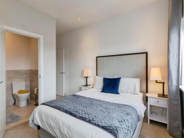 4 bedroom semi detached house for sale in Mulberry Way, Bath, BA2