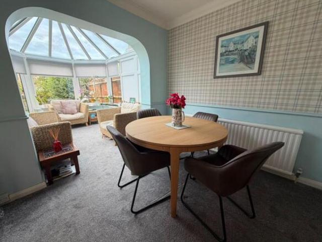 4 bedroom semi detached house for sale in Napsbury Avenue, London Colney, AL2